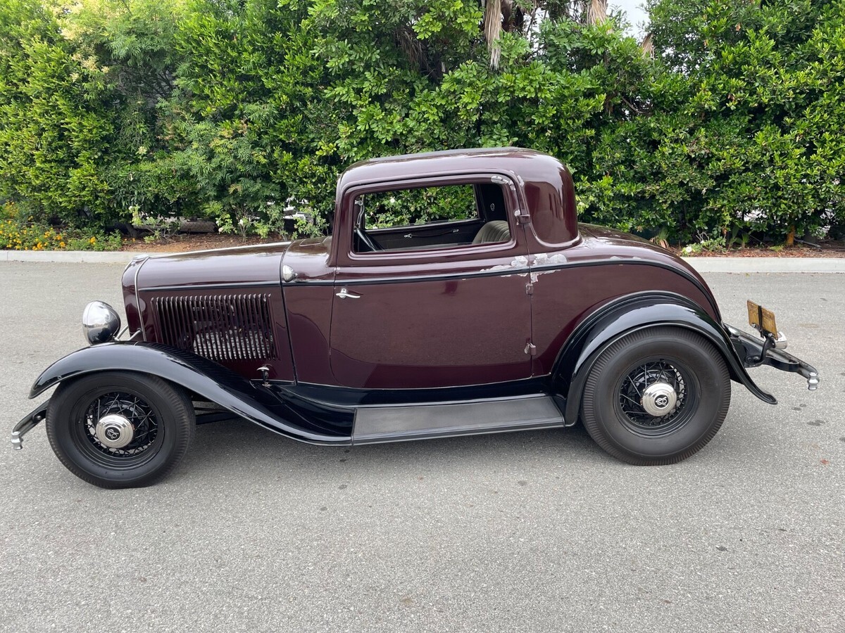 1932 Ford Deluxe 3 Window Coupe patina flathead Hot Rod original 1933 1934 for sale