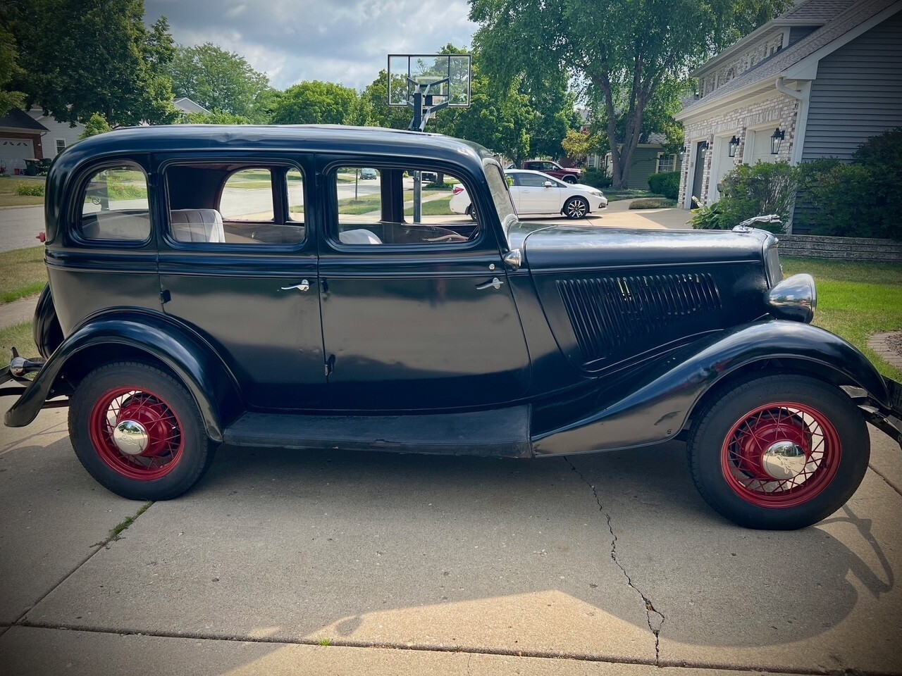 1934 Ford Model 40 Flathead V8 Sedan for sale
