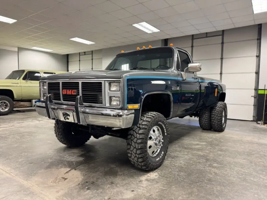 1987 GMC K30 Dually, 4x4, With 135,562 Original Miles, Lifted, 100% Rust Free! for sale