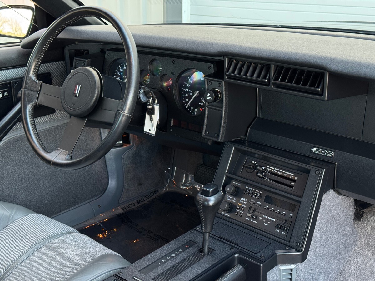 1989 Chevrolet Camaro IROC Z28, 5.7L TPI, Loaded, T-Tops, 43k Miles for sale