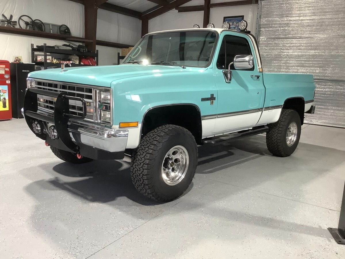 Chevy 1986 K20 Short bed truck for sale