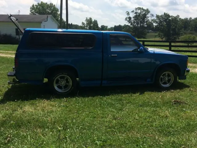 Custom 1985 Chevrolet S-10 with 350 engine for sale