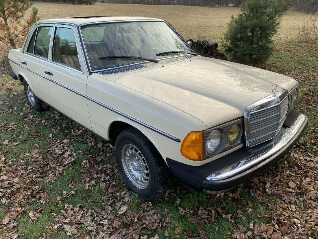 DIESEL Turbo OM617a 5 cylinder w123 Automatic, very clean low reserve ...