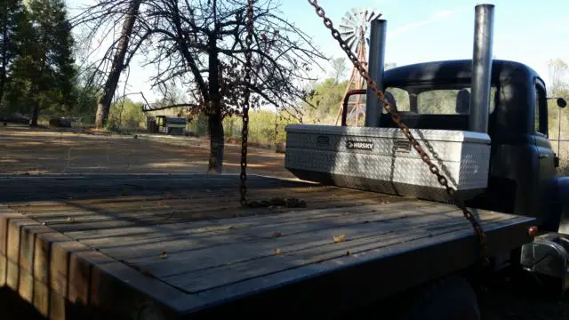 INTERNATIONAL 220 DETROIT V653 5SPD+BROWNING RAT ROD for sale