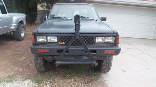Neson 720 4x4 toe behind. Great for mudding 5 speed automatic hubs for sale