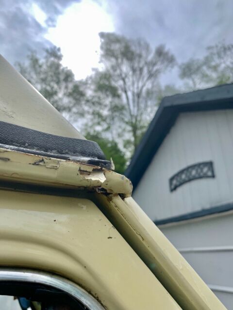 Not your typical Michigan Bus ‘83 VW for sale