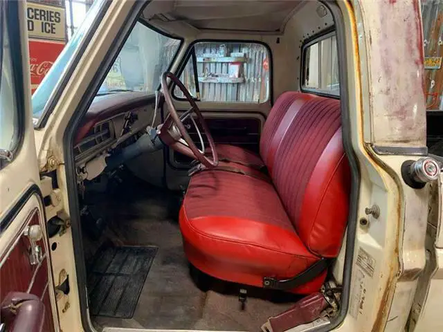 Off White Ford F-250 with 15,985 Miles available now! for sale