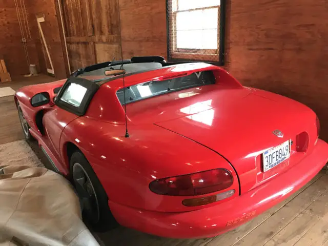 sold as a 1993, v12, red, first 200, srt-10, roadster for sale