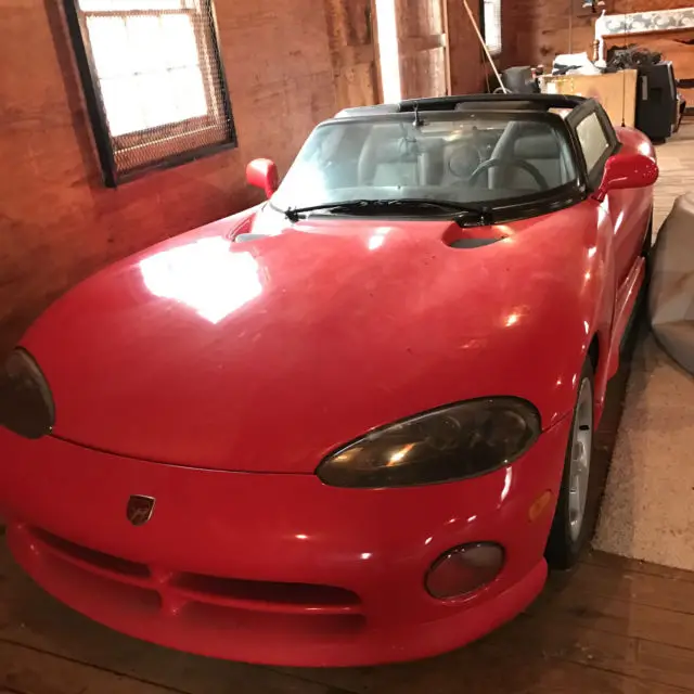 sold as a 1993, v12, red, first 200, srt-10, roadster for sale