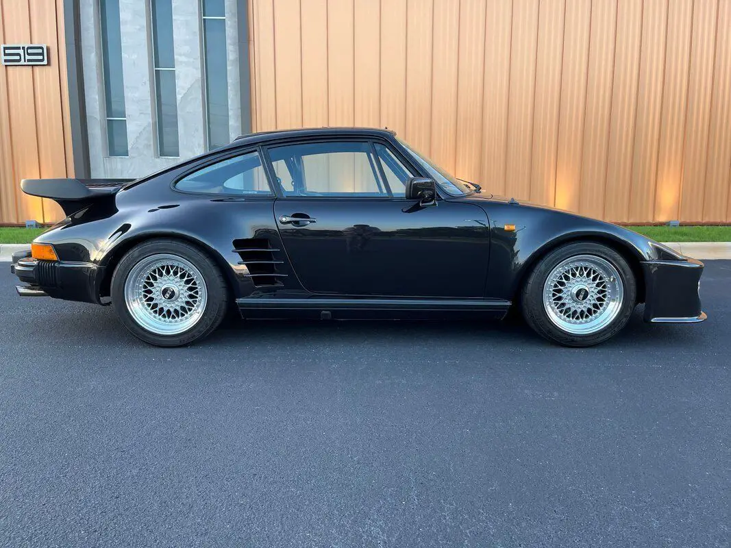 Sonderwunsch Flachbau Prototype for sale