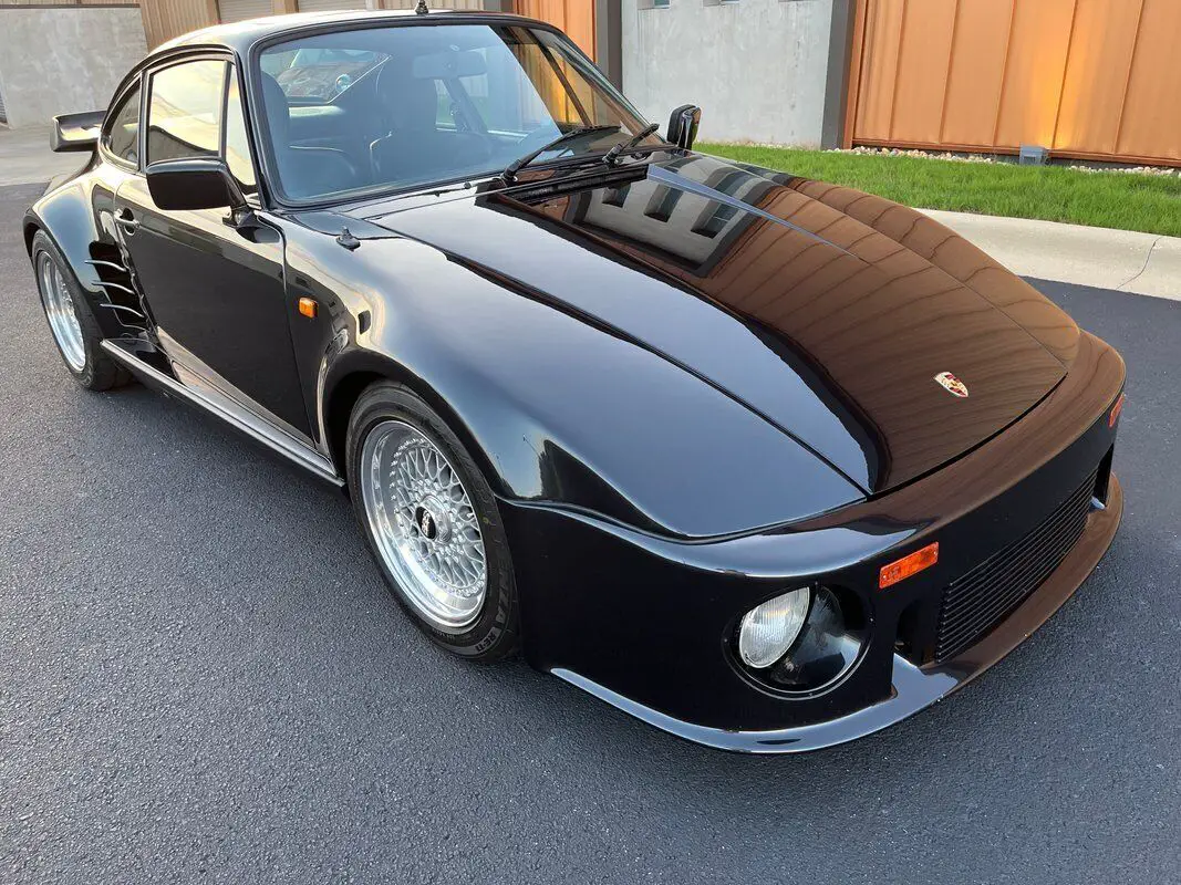 Sonderwunsch Flachbau Prototype for sale