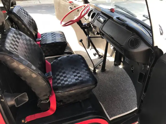 VW BUS or Komby for sale